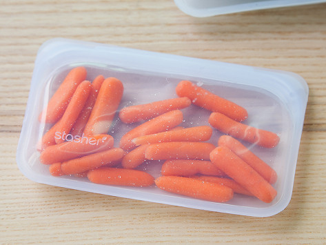 Stasher - Reusable Snack Bag - boobalou.co.uk